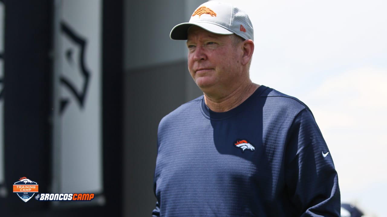Bill Musgrave lends helping hand as tradition of mentoring young QBs ...