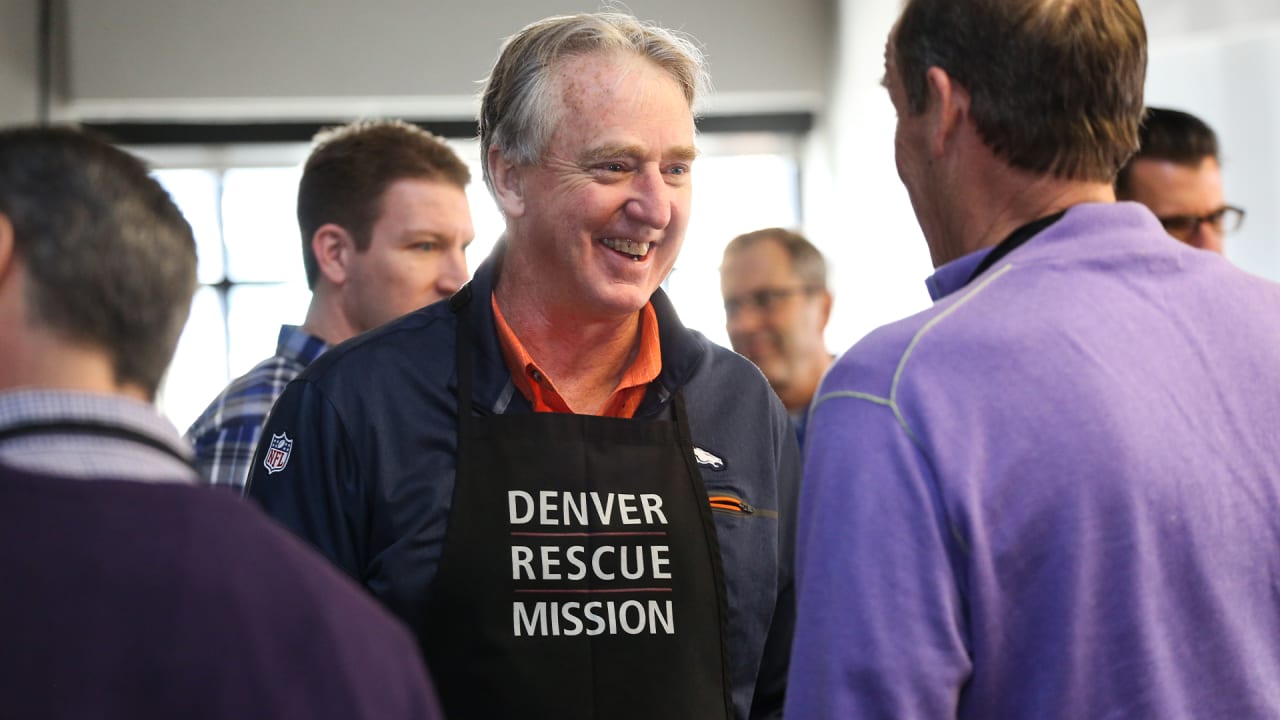Ellis, Broncos honored by Mizel Institute for dedication to philanthropy