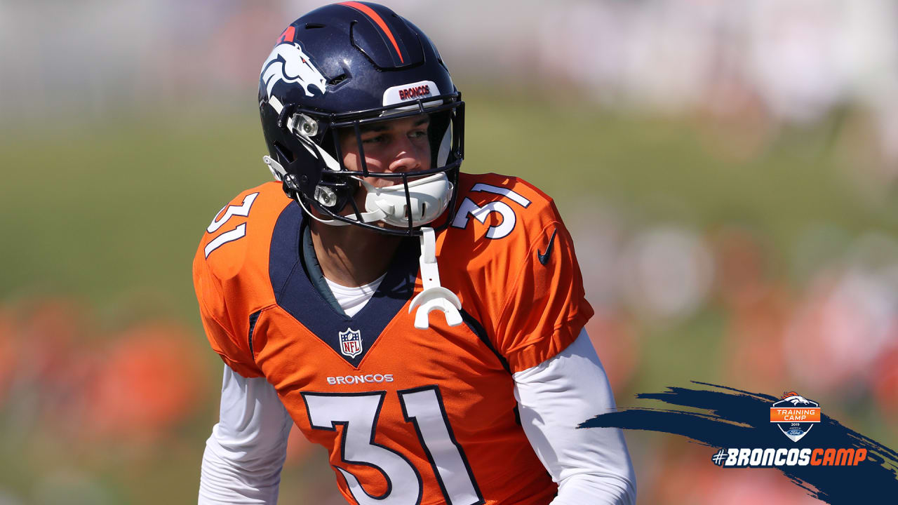 Safety instructions: Simmons and Jackson building chemistry at camp