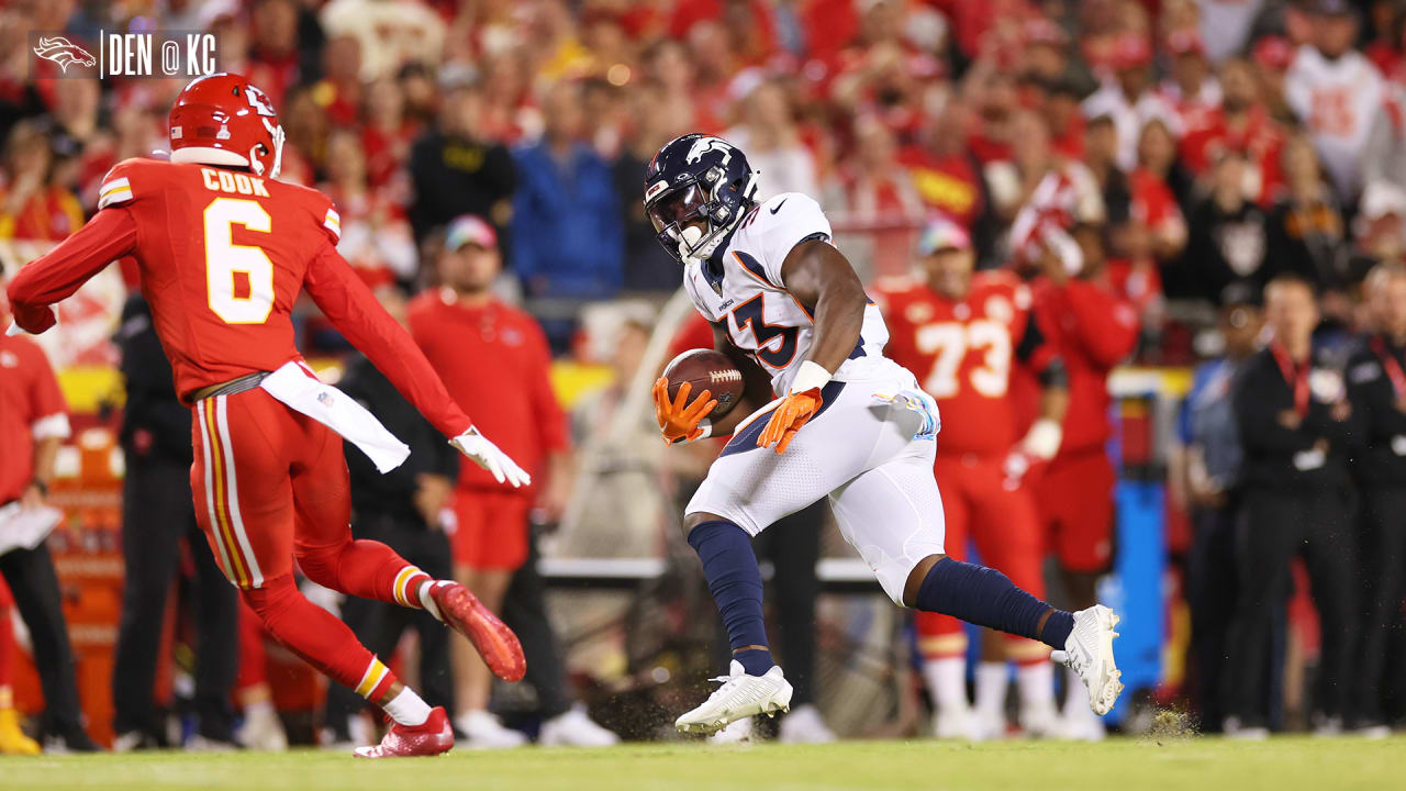 RB Javonte Williams' spin move leads to third-down conversion | Broncos ...