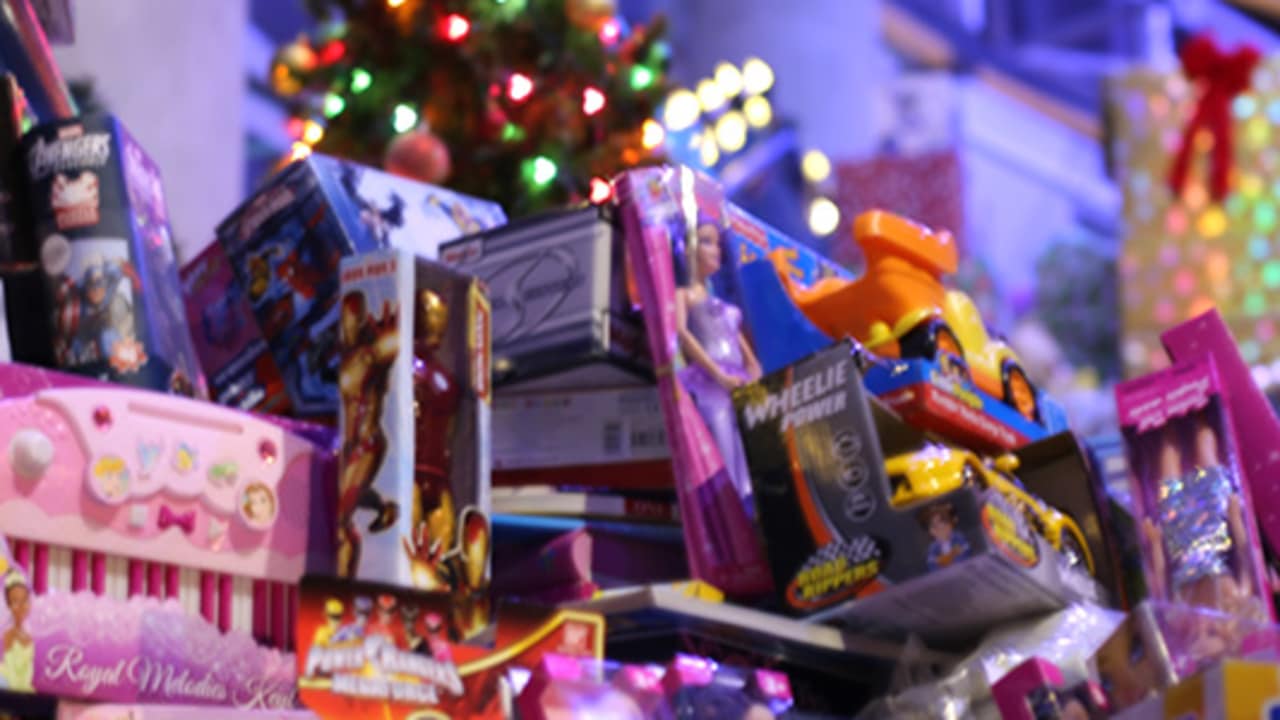 Woodyard Hosts Toy Drive