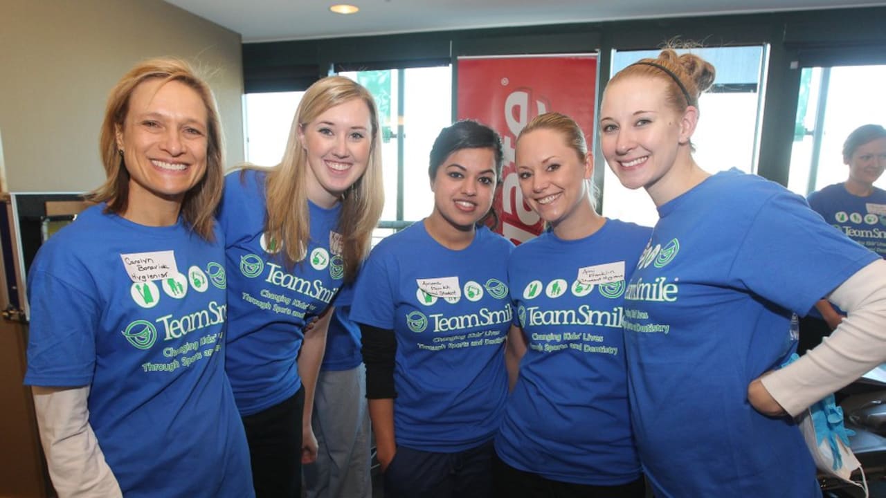 Colorado's Pro Sports Teams Host TeamSmile