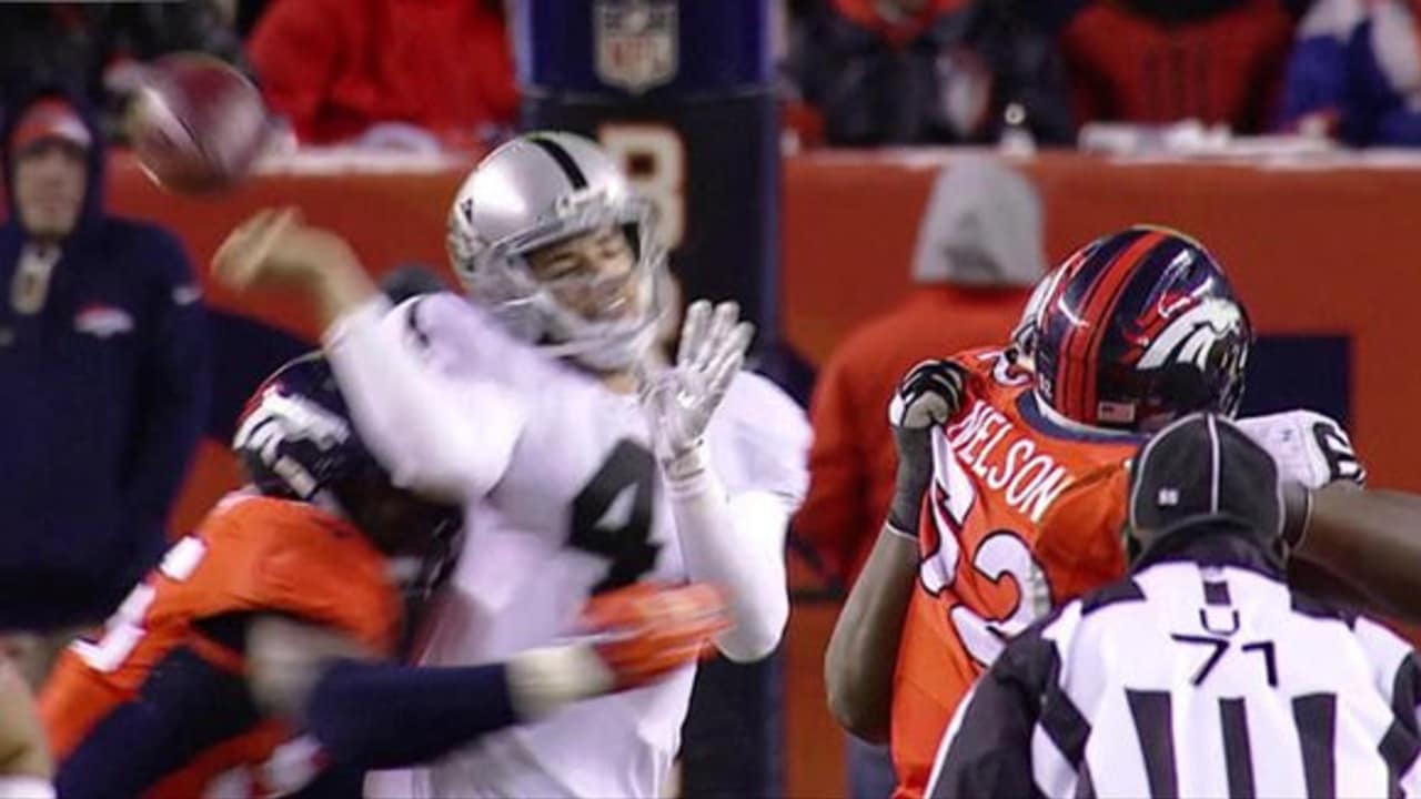 Tony Carter returns fumble for a touchdown