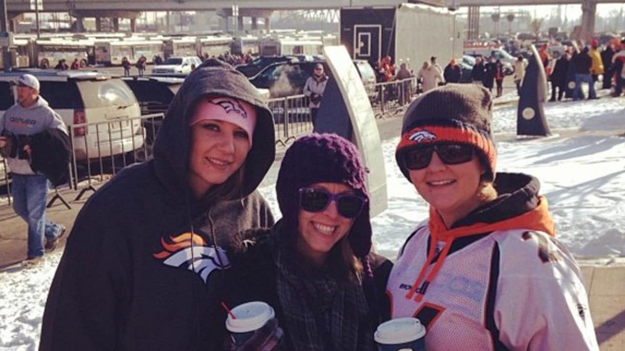 Fan Gallery: Broncos vs. Titans