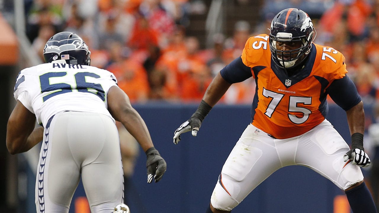Broncos trade OT Chris Clark to Texans for draft pick
