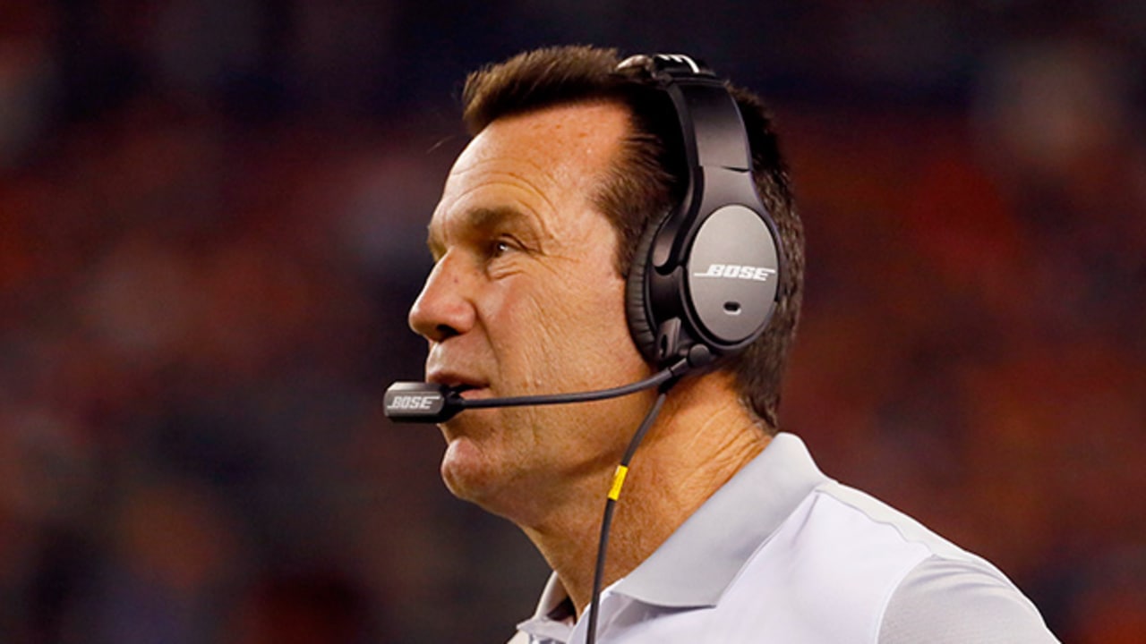 Sundays with Sacco: The Kubiak era begins