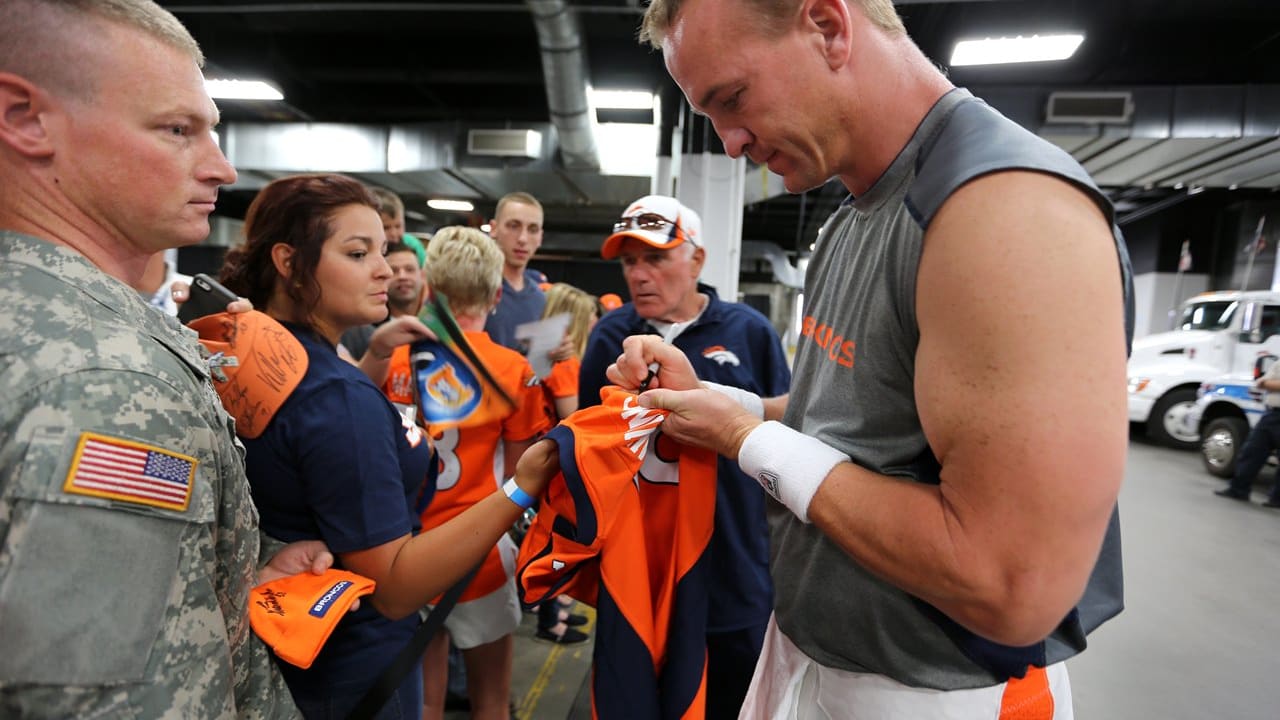 USAA Hosts Local Military