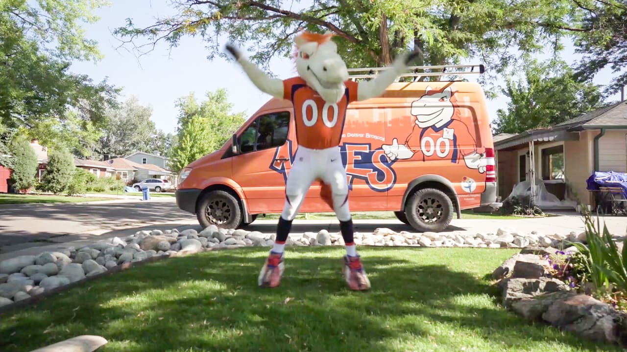 Broncos Basics: Jumping Jacks