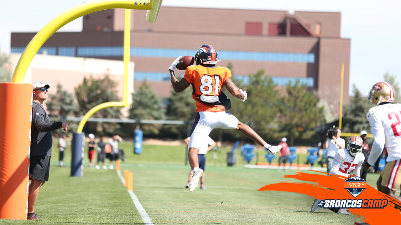 Tim Patrick explains one-handed catch during Saturday's practice