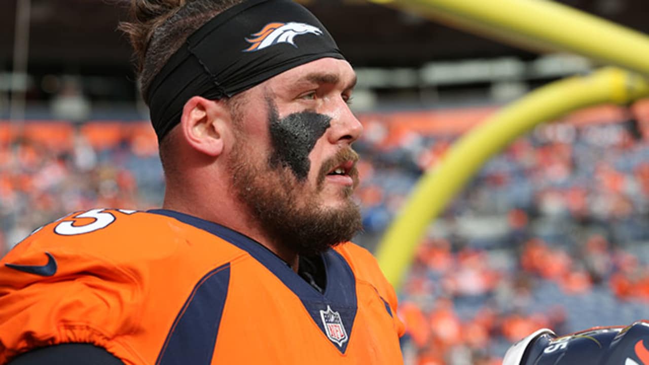 Injury updates vs. Bengals: Wolfe returns after neck injury