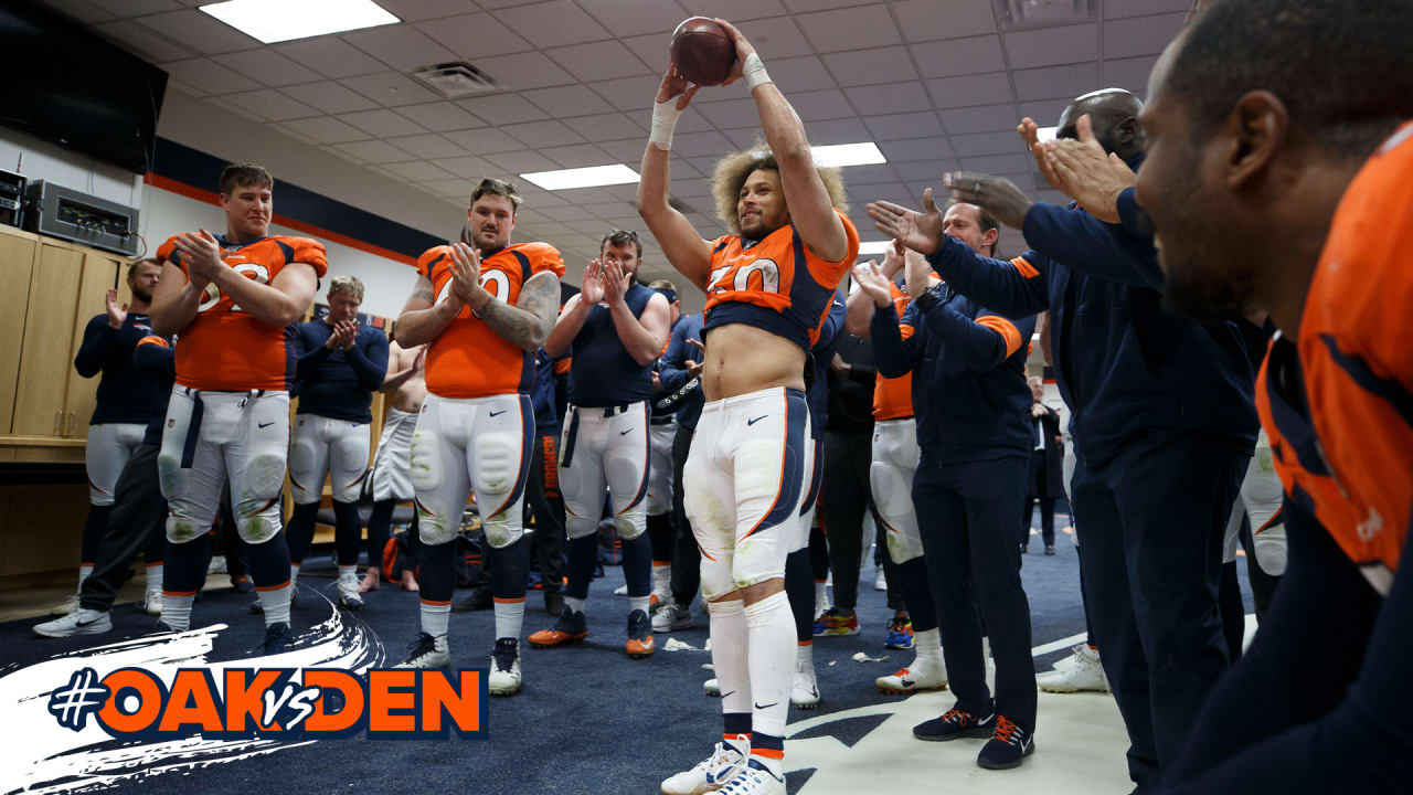 Shots of the Game: Inside the Broncos' celebration after #OAKvsDEN
