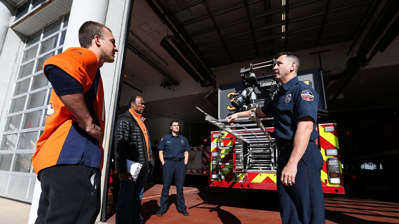 Broncos visit first responders for RAK Week