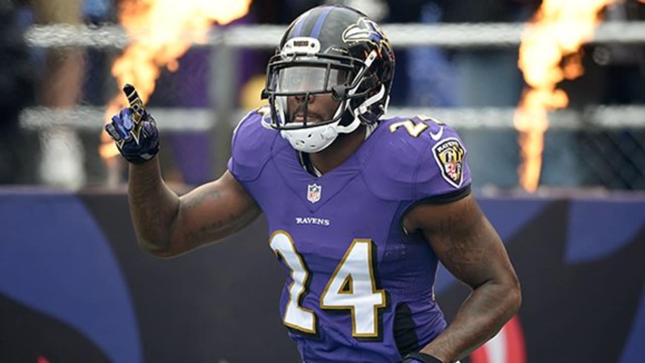 Broncos, Stewart agree to terms