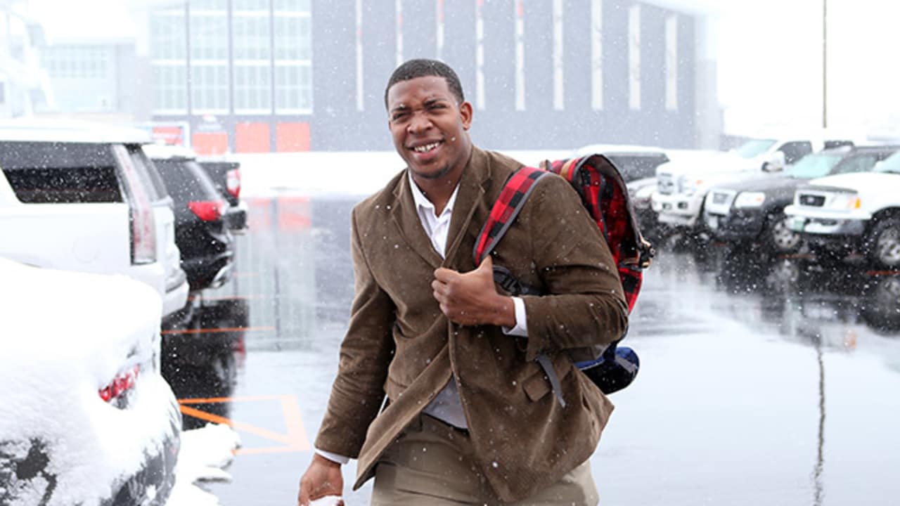 DeMarcus Walker arrives in Denver with sights set on dominance