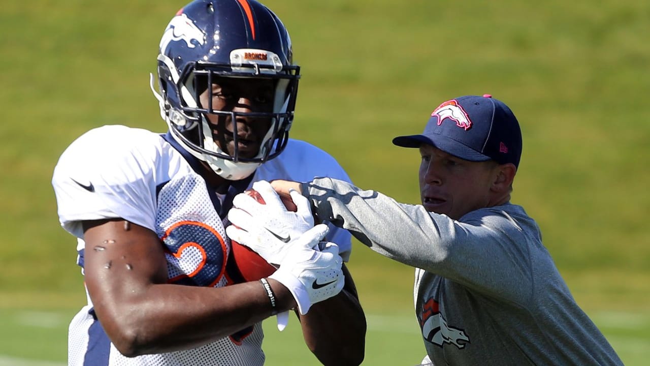 Photos: Montee Ball back at practice