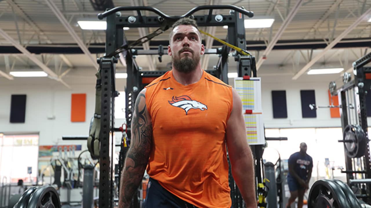 Broncos hit the weights for first offseason workout