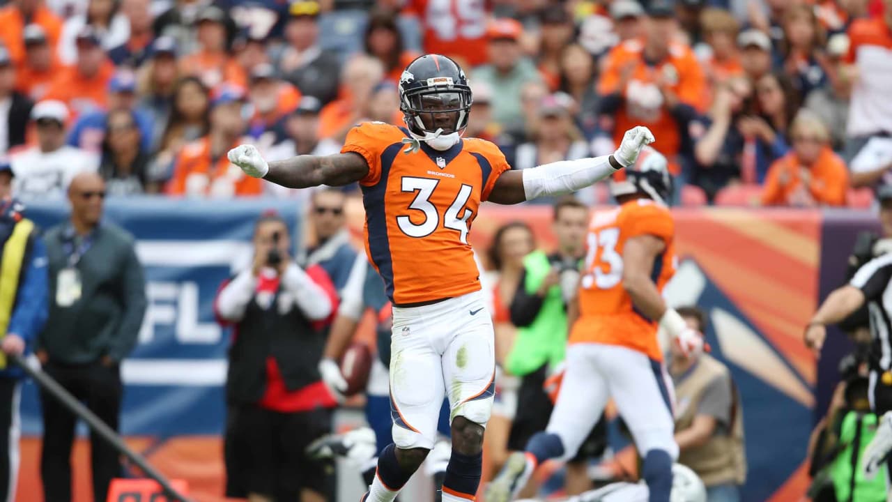 Parks shines in secondary with big plays