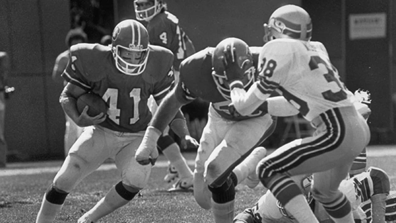 Sundays with Sacco: Rob Lytle inducted into College Football Hall of Fame