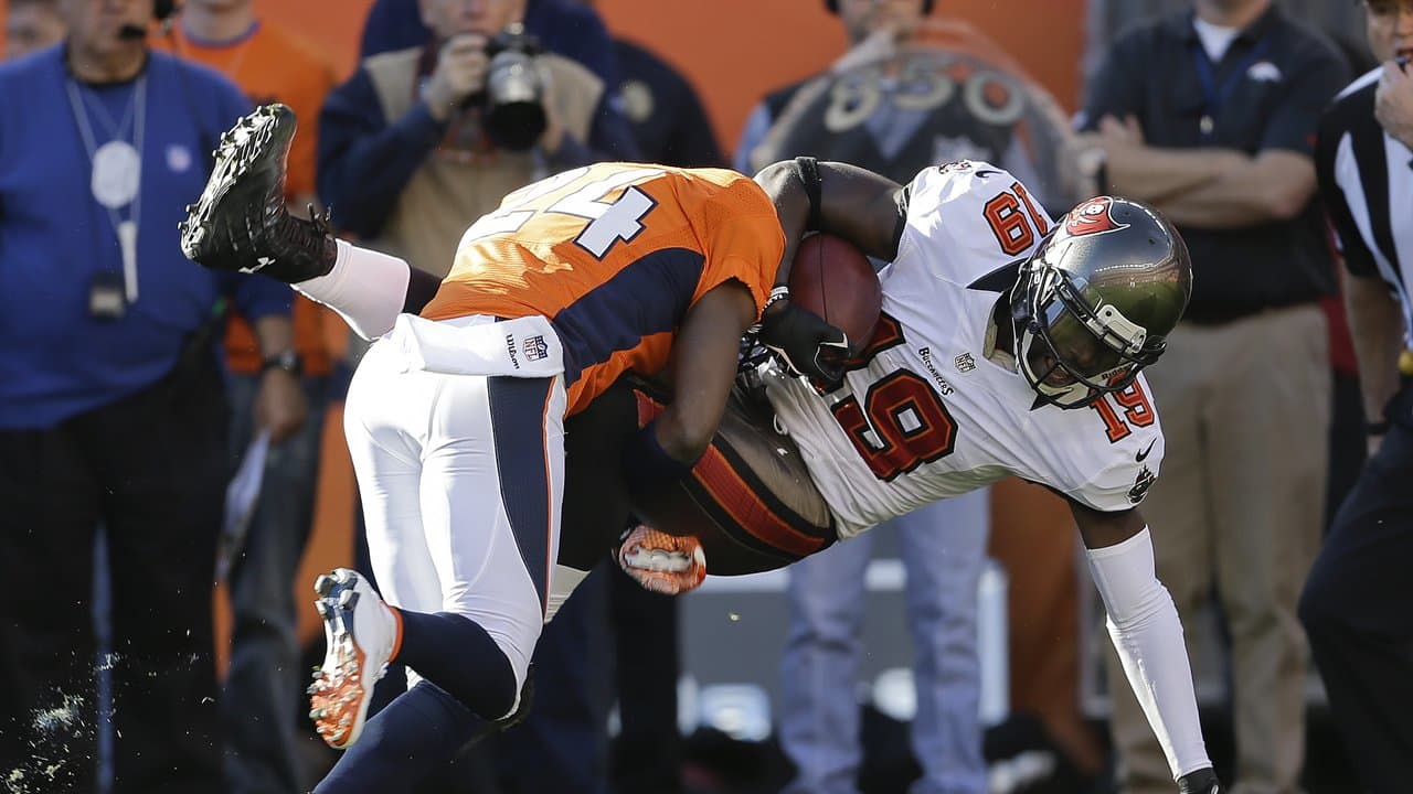 Broncos vs. Buccaneers: First Half Photo Gallery