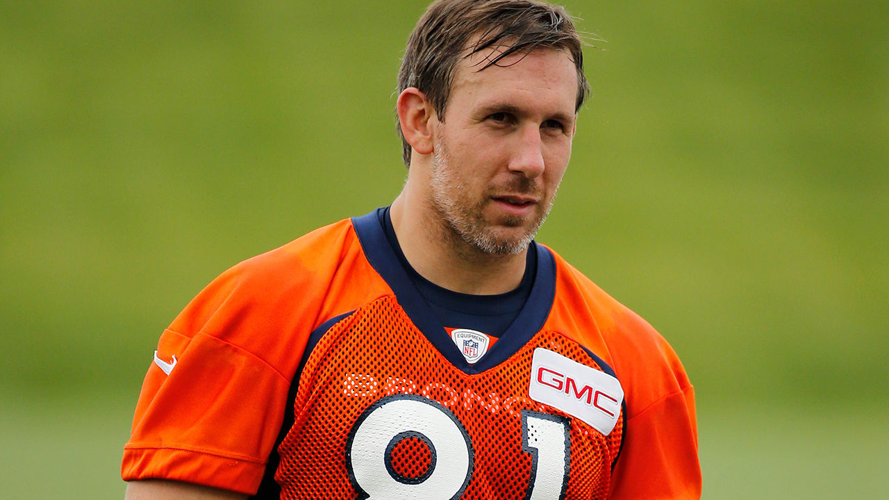 Daniels embraces teaching role in offense’s installation