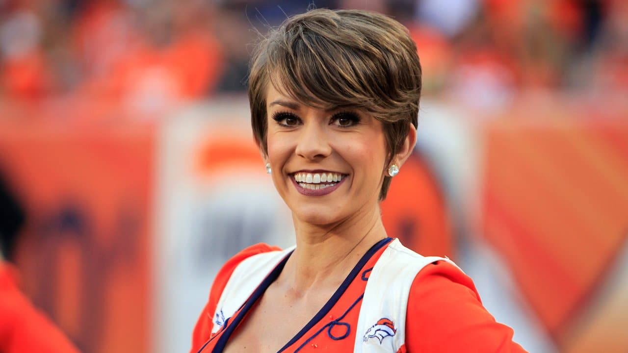 Cheerleader Spotlight: DBC Sam
