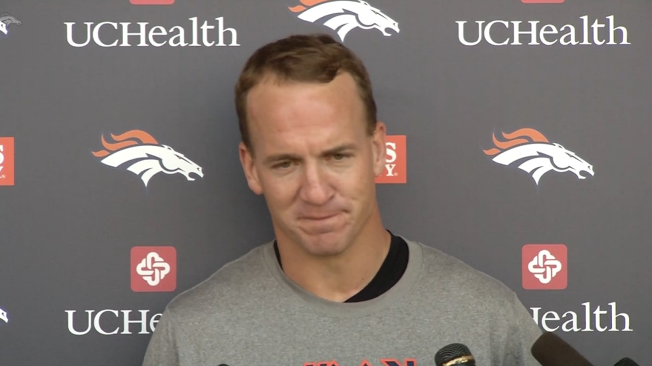 Manning clears the air about leaked Brady emails