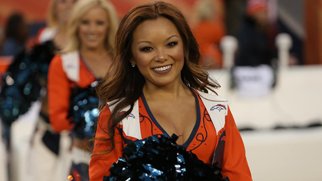 Cheerleader spotlight: DBC Annie