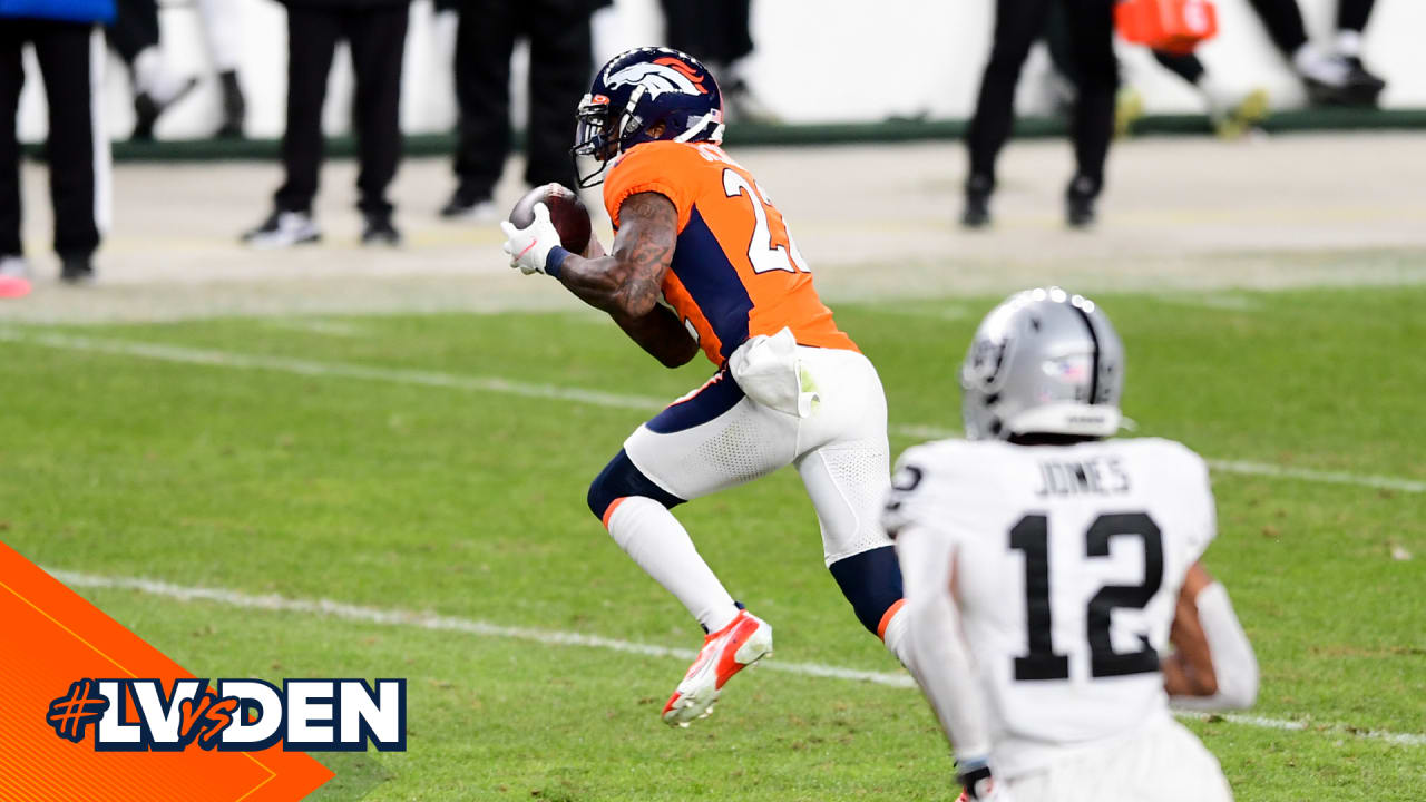 #LVvsDEN: Kareem Jackson intercepts Derek Carr