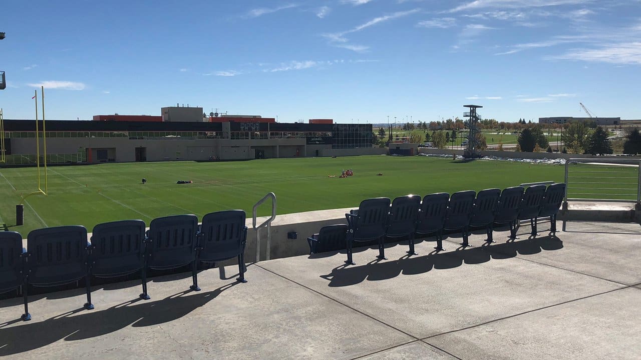Pat Bowlen Fieldhouse: Plaza