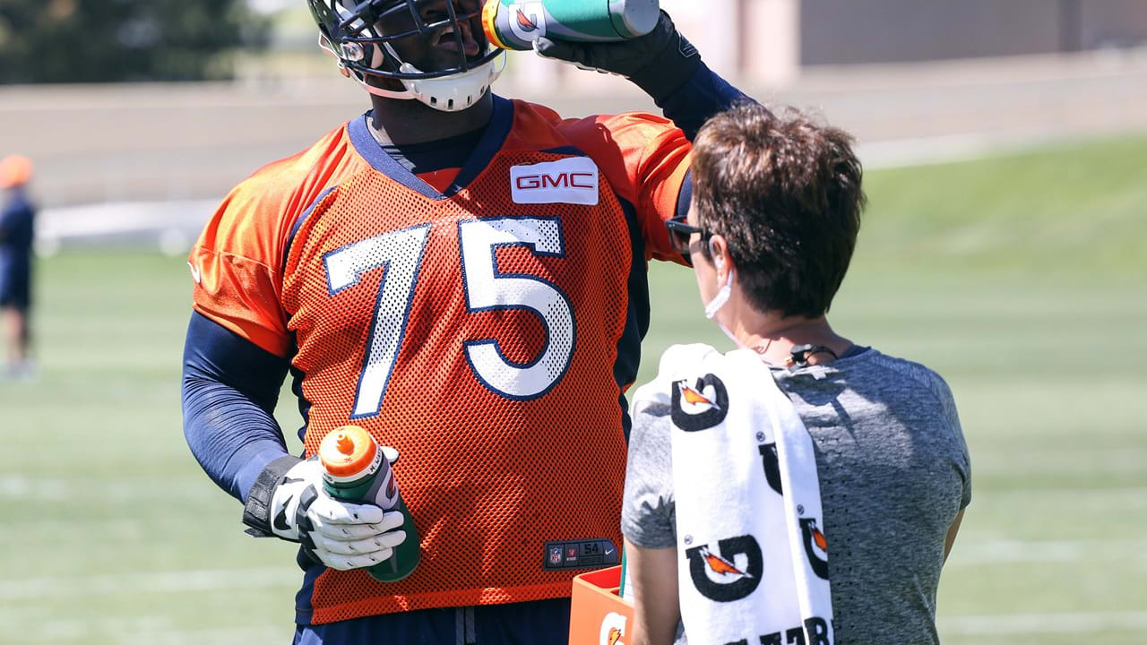 Gatorade Sports Science Institute teamed with Broncos in minicamp