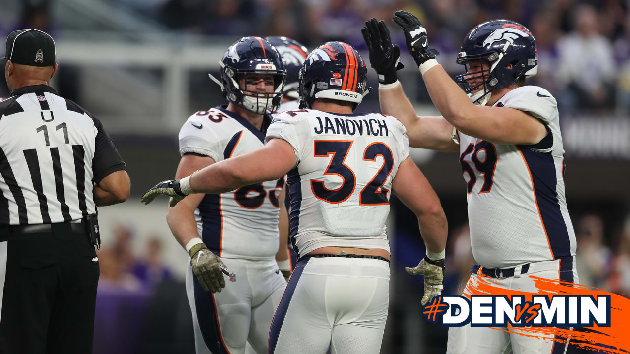 #DENvsMIN: Andy Janovich forces his way through goal-line pileup for TD