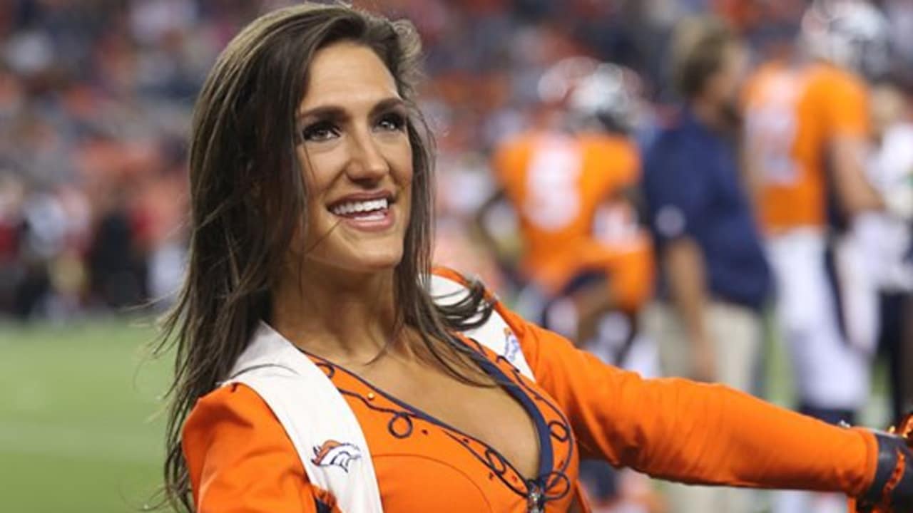 Cheerleader Profile: Allie