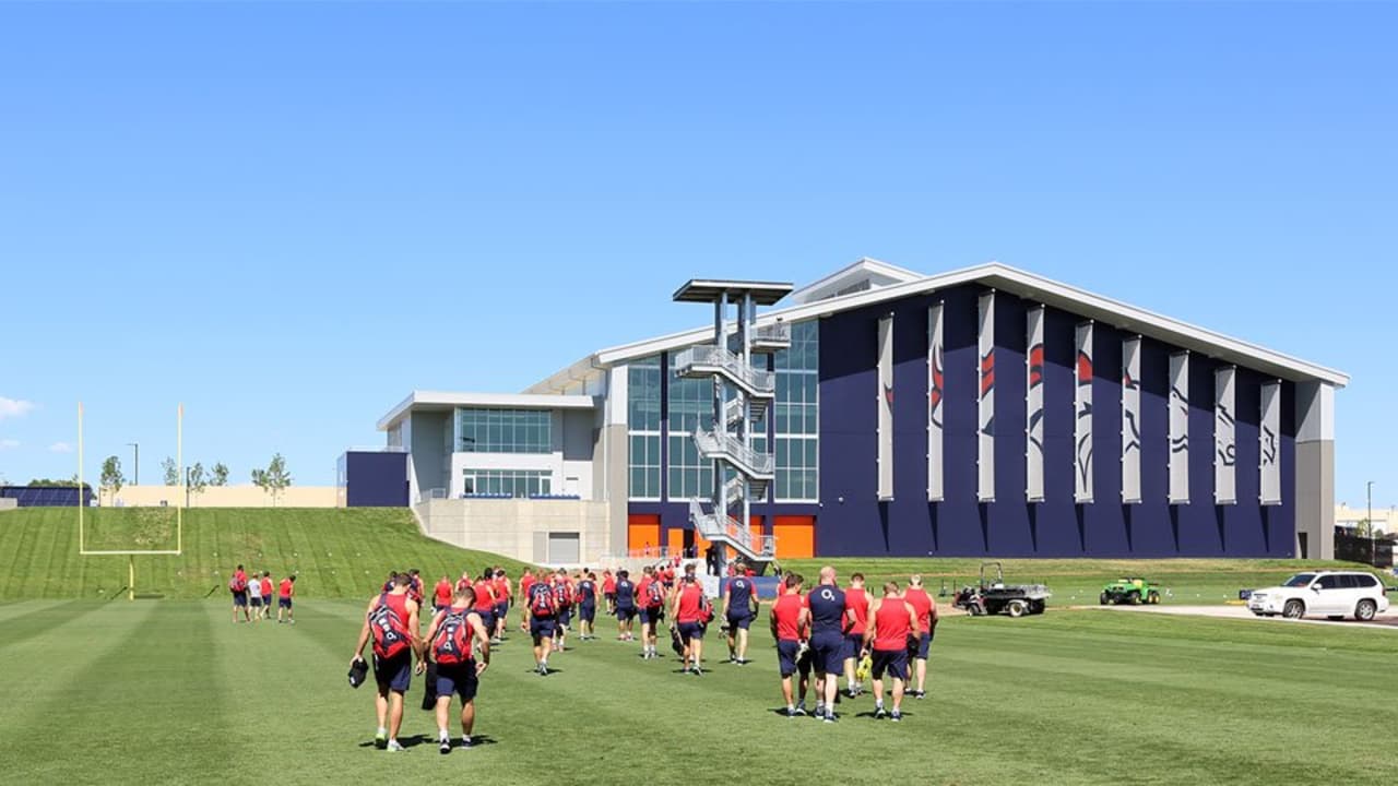 England Rugby visits facility