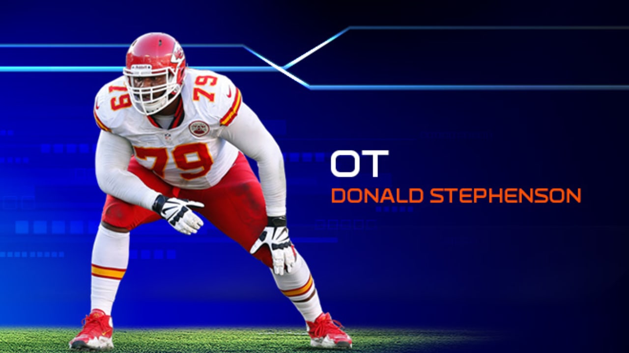 Broncos agree to terms with T Donald Stephenson on three-year contract