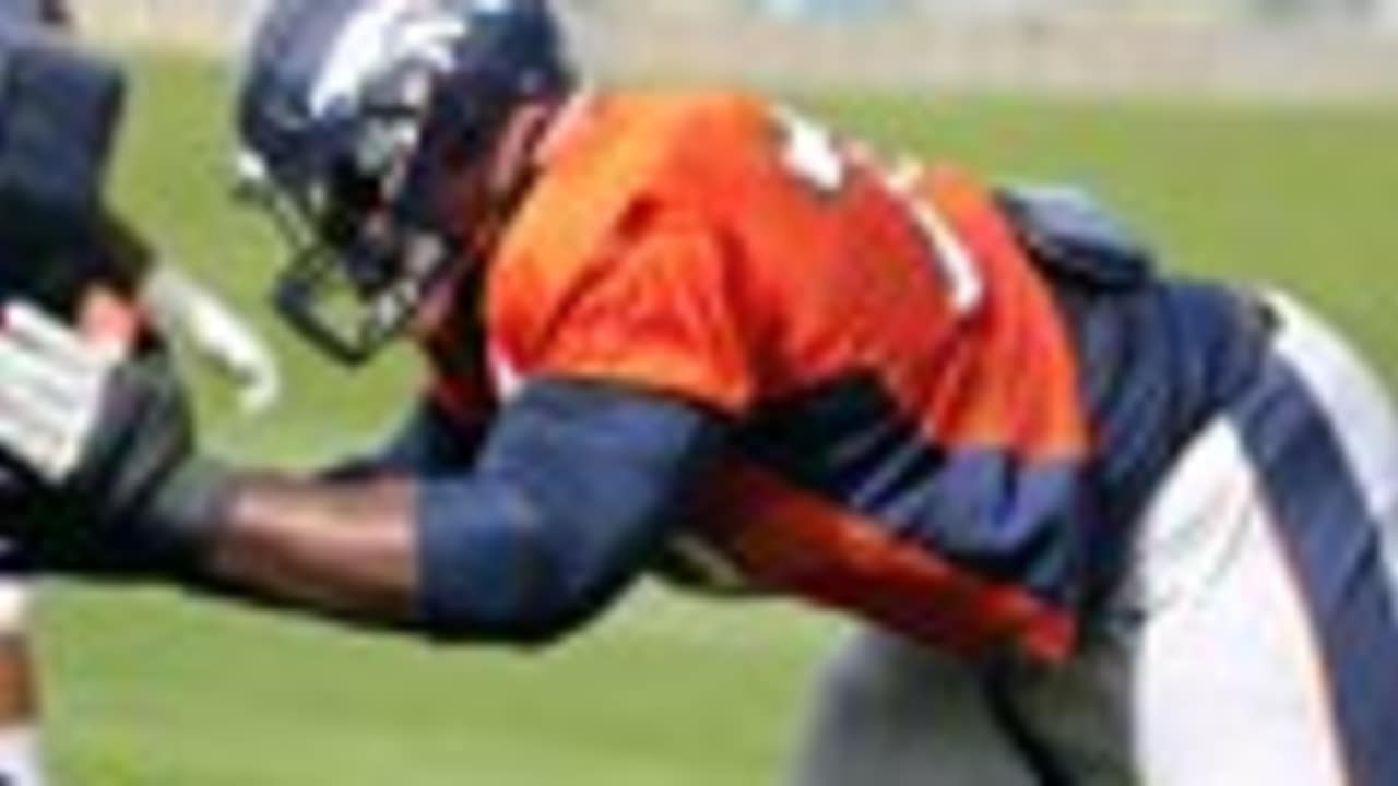 Austin adds Jr. to jersey to honor father