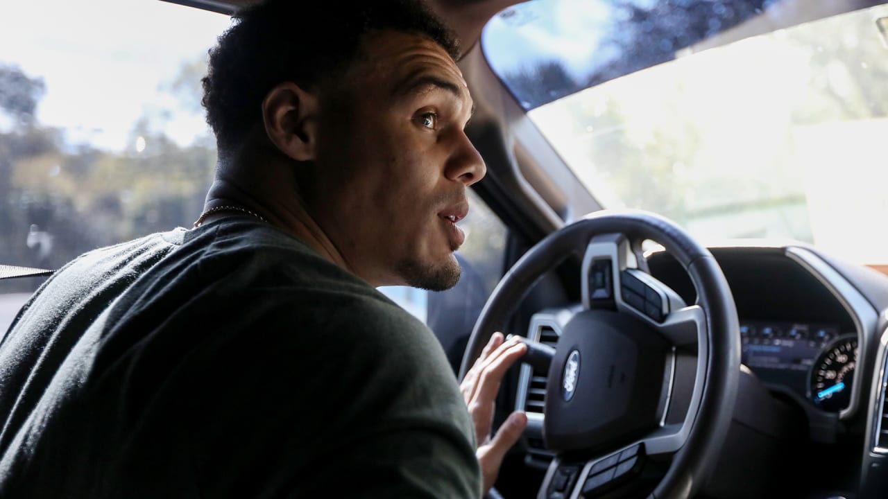 A tour through Justin Simmons' hometown and his childhood