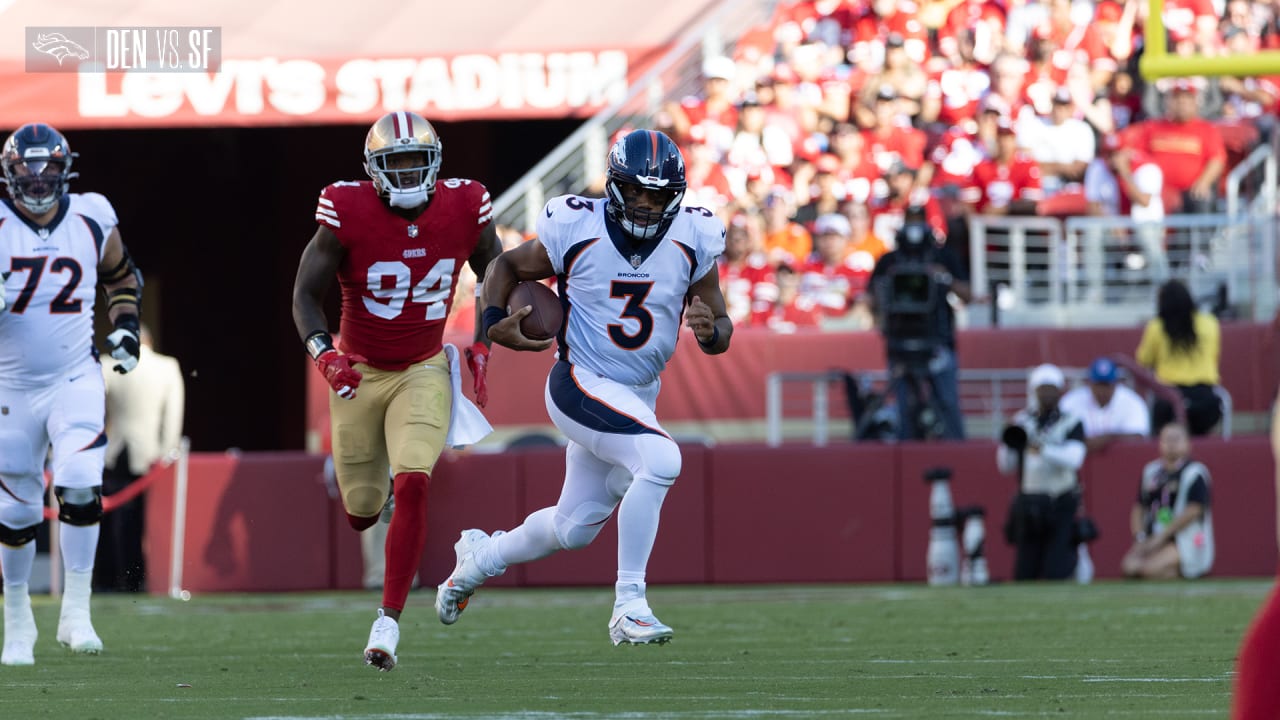 Russell Wilson breaks free for 17-yard rush | Broncos at 49ers