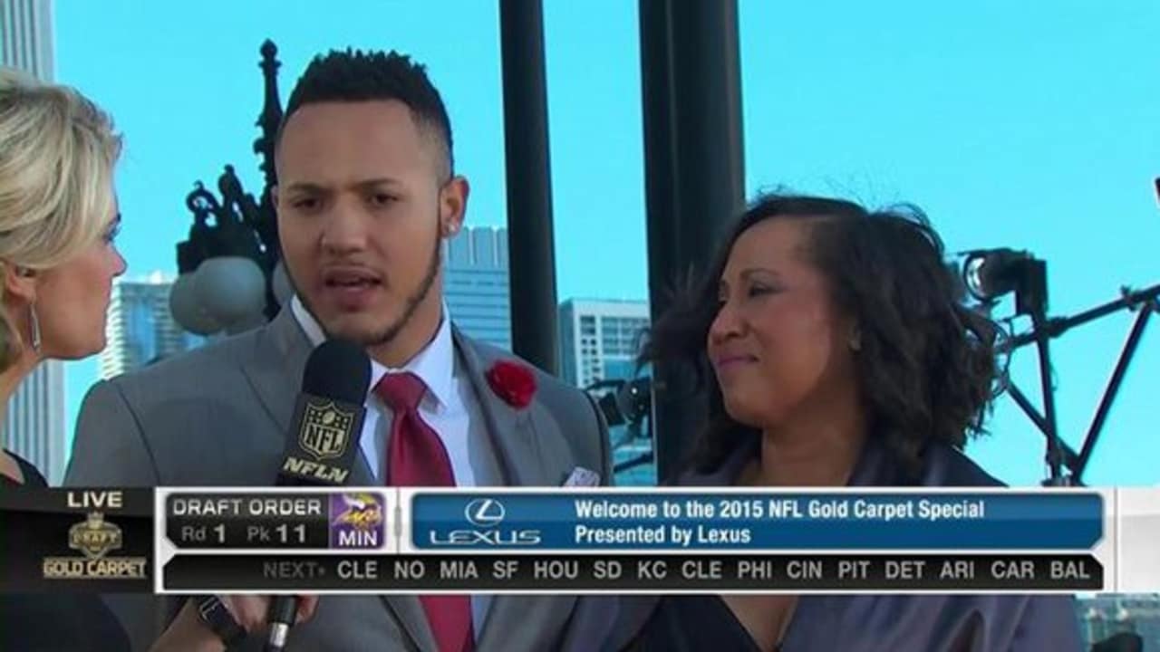 Shane Ray and his mom on the Gold Carpet