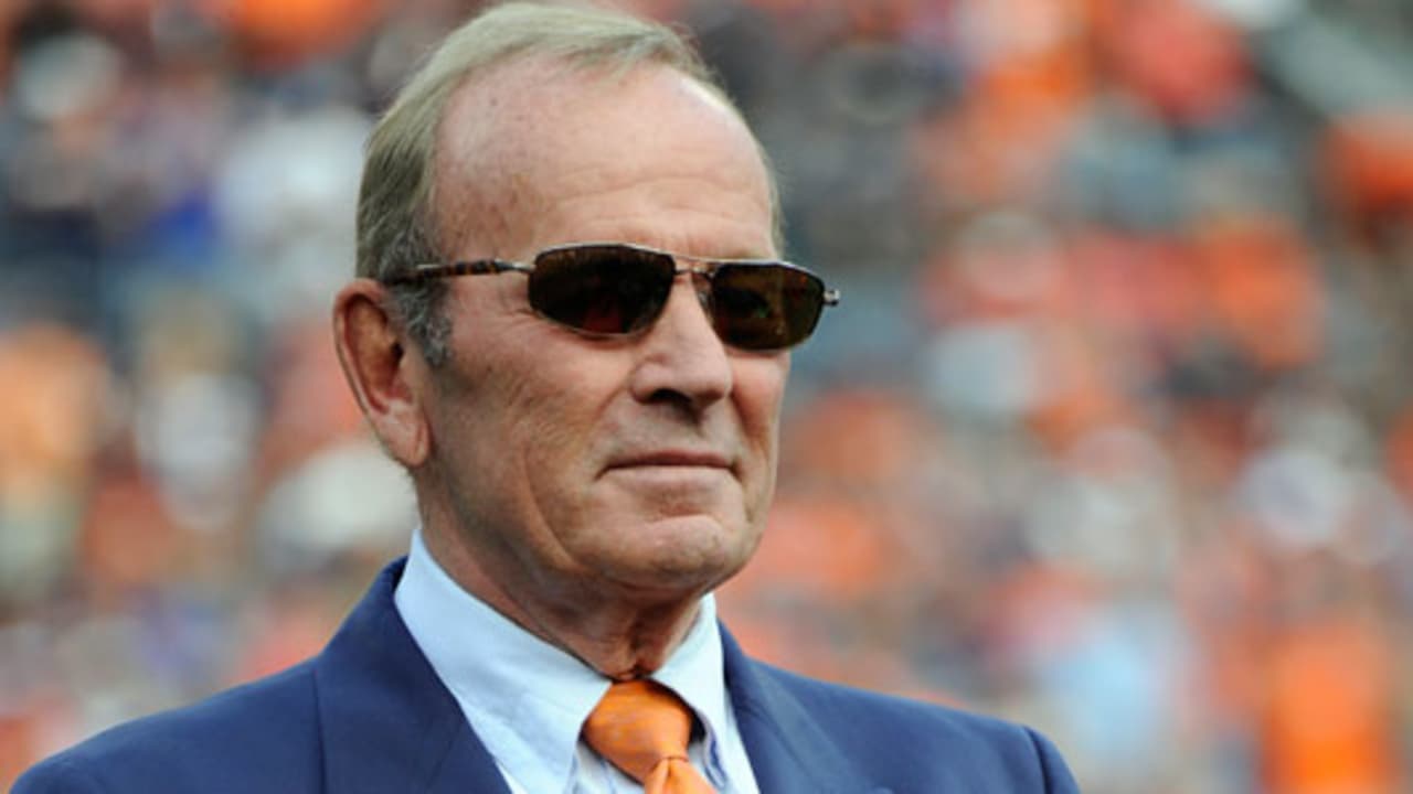 Colorado Leaders Praise Bowlen's Philanthropy