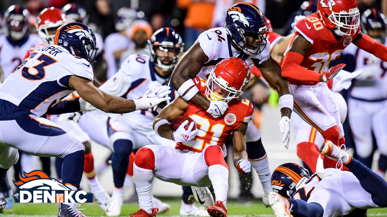 #DENvsKC in-game photos: Broncos battle to the end, fall vs. Chiefs