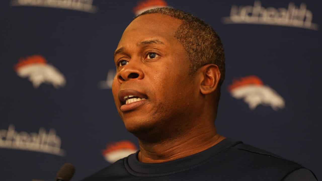 Joseph on keeping 10 rookies: 'Young is not bad'