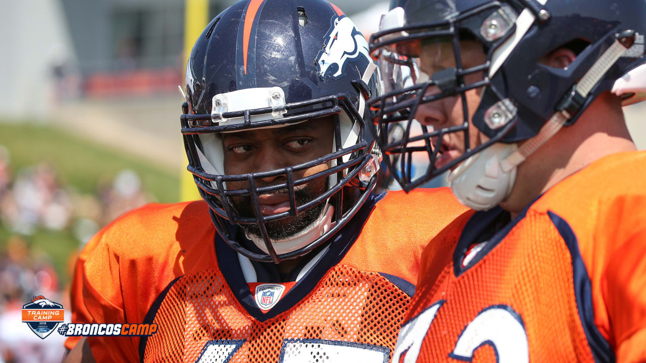 Ron Leary: O-line getting better as a unit