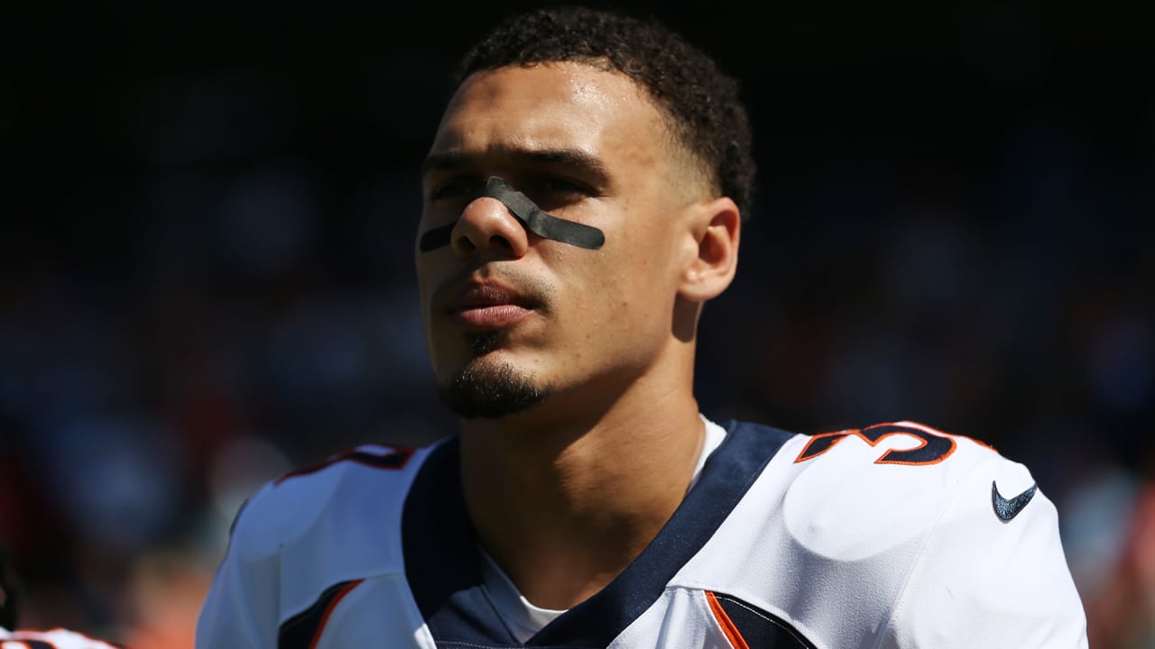 Justin Simmons makes donation to Denver Public Schools Foundation's ...