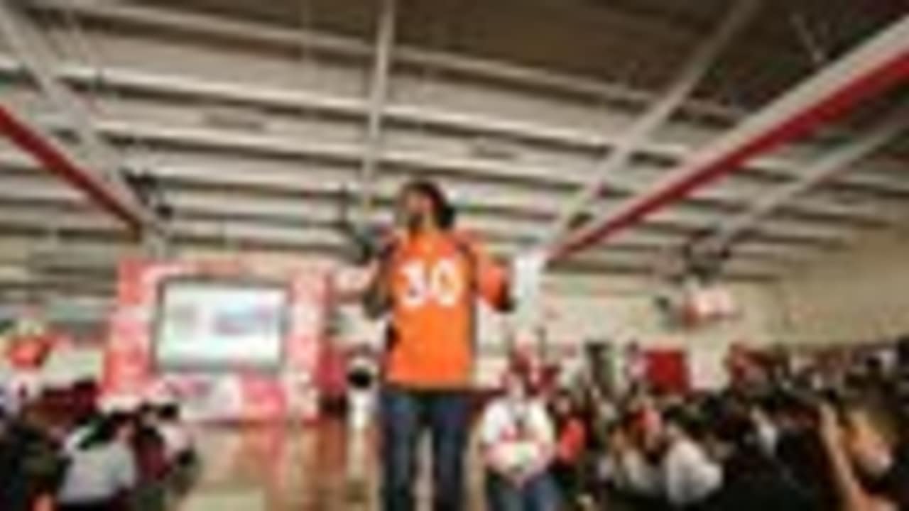 David Bruton Jr. announces early-childhood reading program foundation