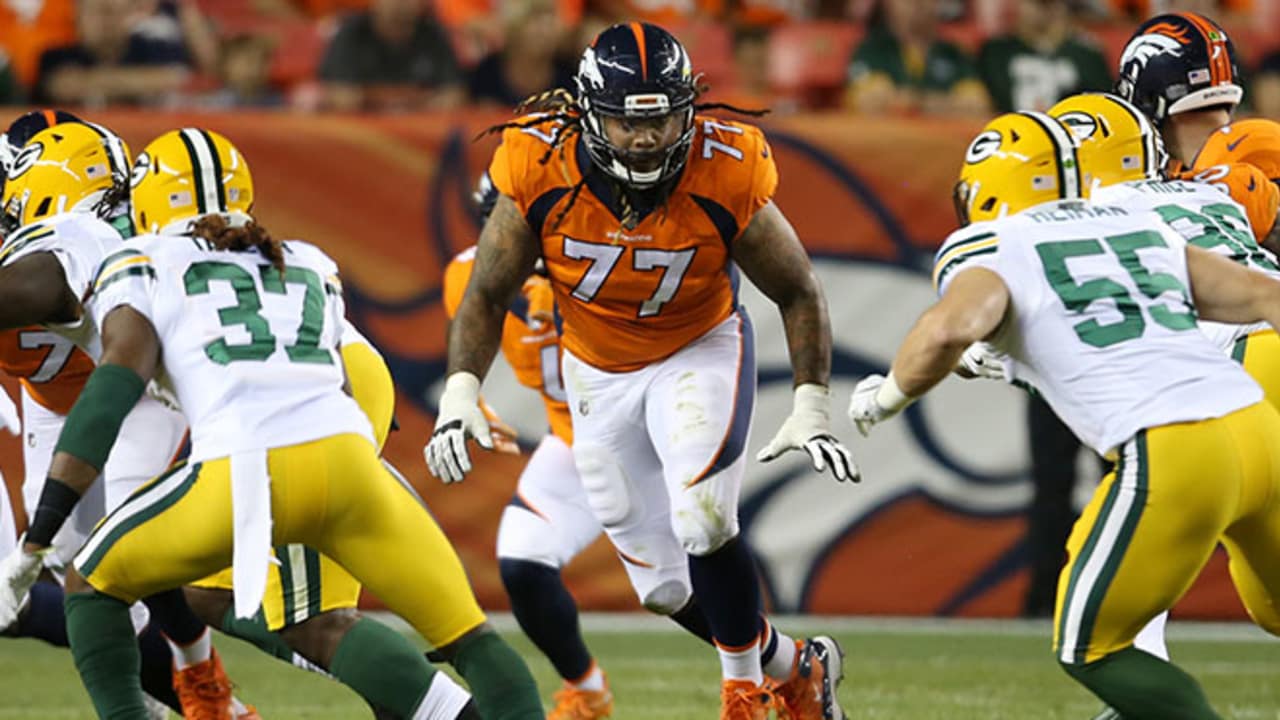 Billy Turner signs new one-year contract with Broncos