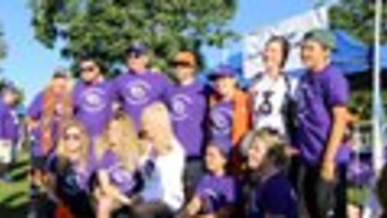Bowlen family participates in Walk to End Alzheimer’s