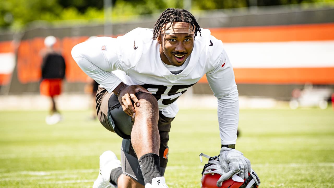 Photos: Position Preview - Defensive Line