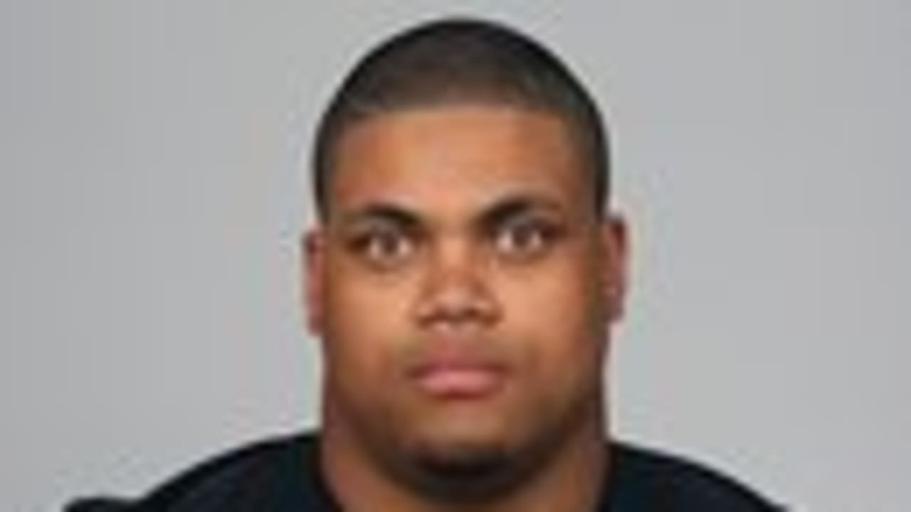 Browns sign OL Erle Ladson