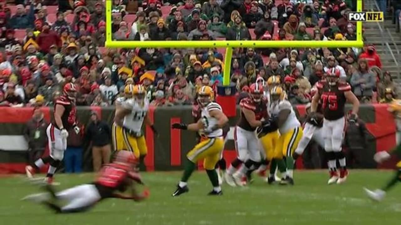 DeShone Kizer hits Corey Coleman for 20-yard catch