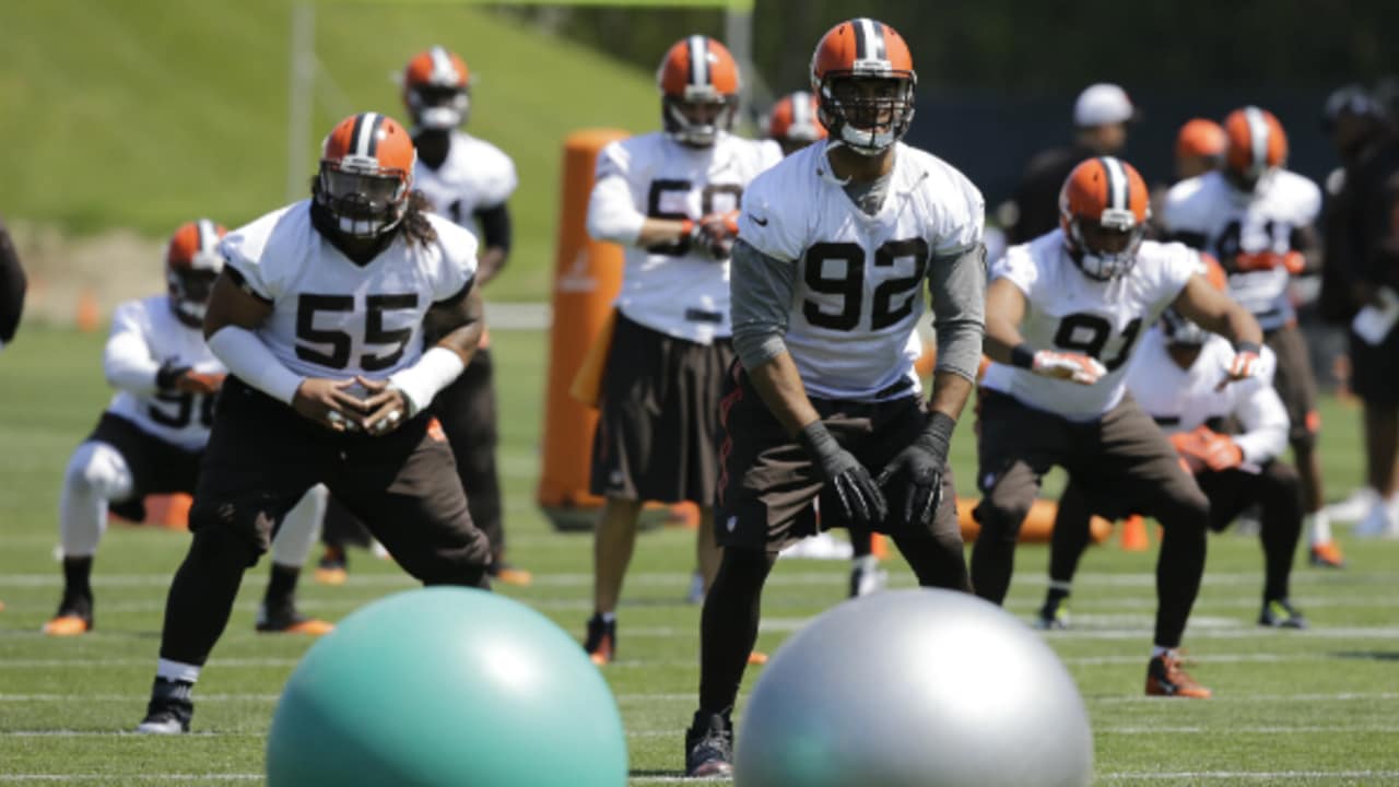 Browns D-Line making good impression on Robert Nunn